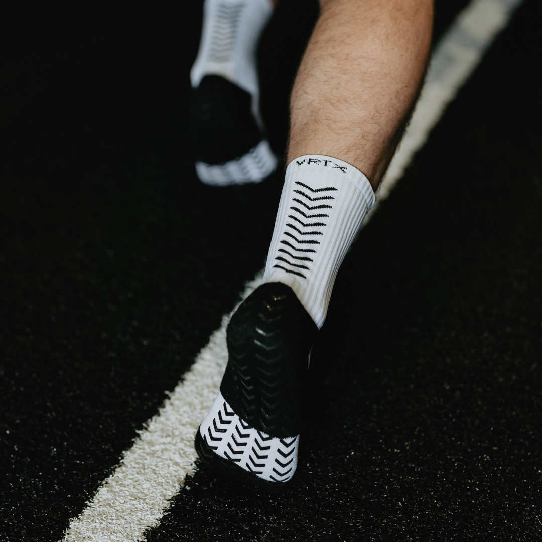 Elite Grip Socks for Hyrox & Hybrid Training | VRTX – VRTX UK